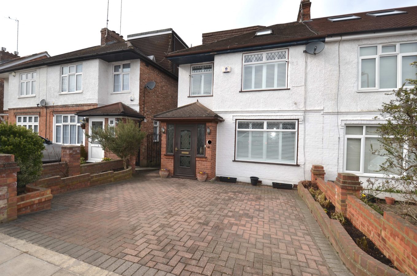 West Finchley N3 - Real Estates